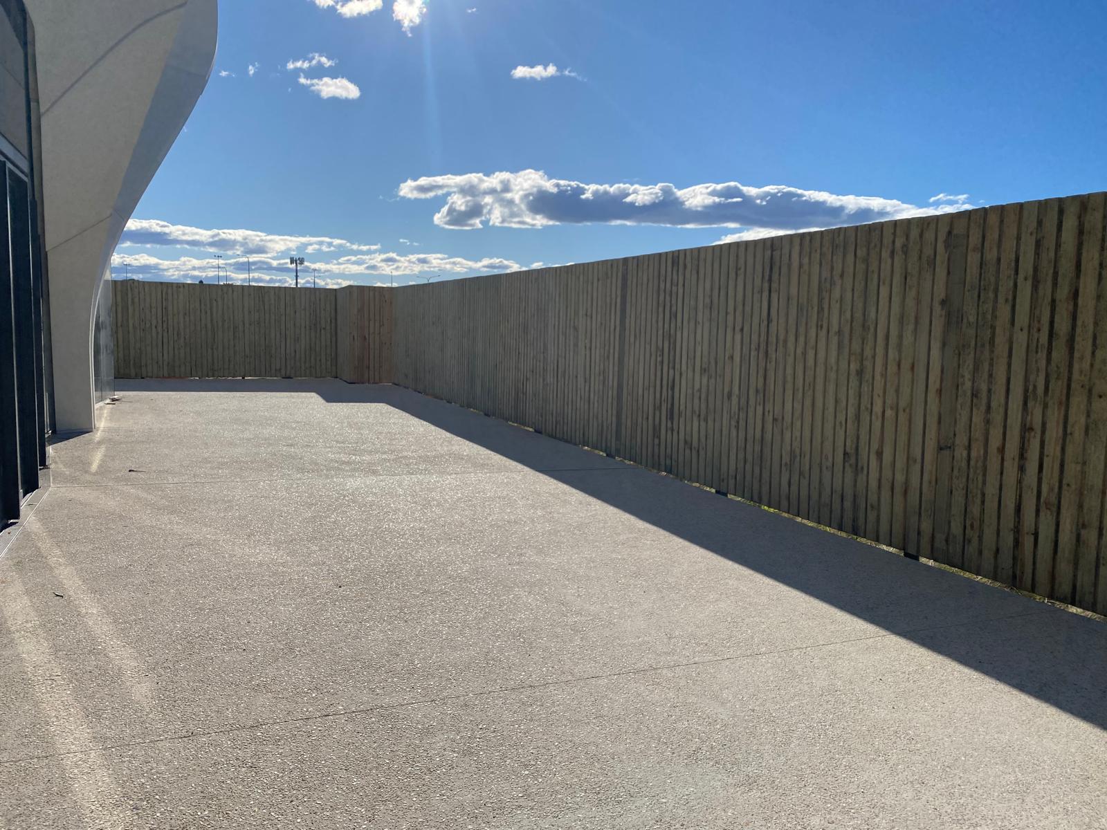 Timber Fencing - Synergy Fencing Services | Brisbane Fencing | Gold ...